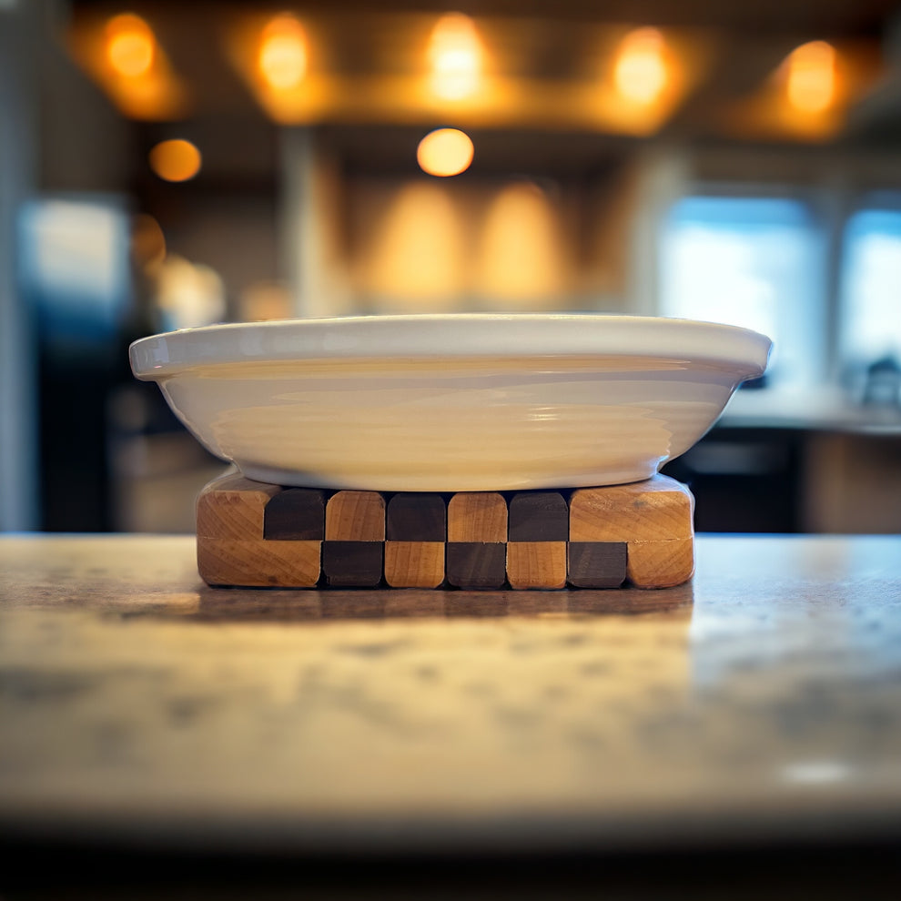 Expanding Trivet – Teaberry